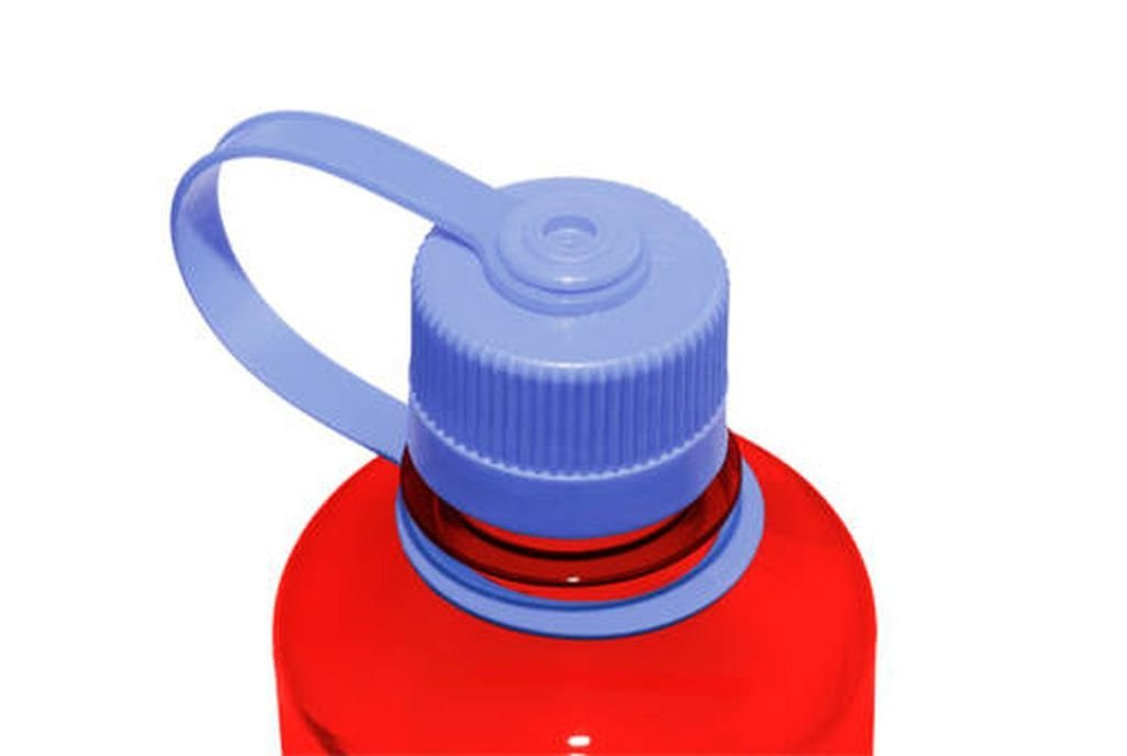 Nalgene 16oz Narrow Mouth Sustain Water Bottle. Capacity 0.5 liter.